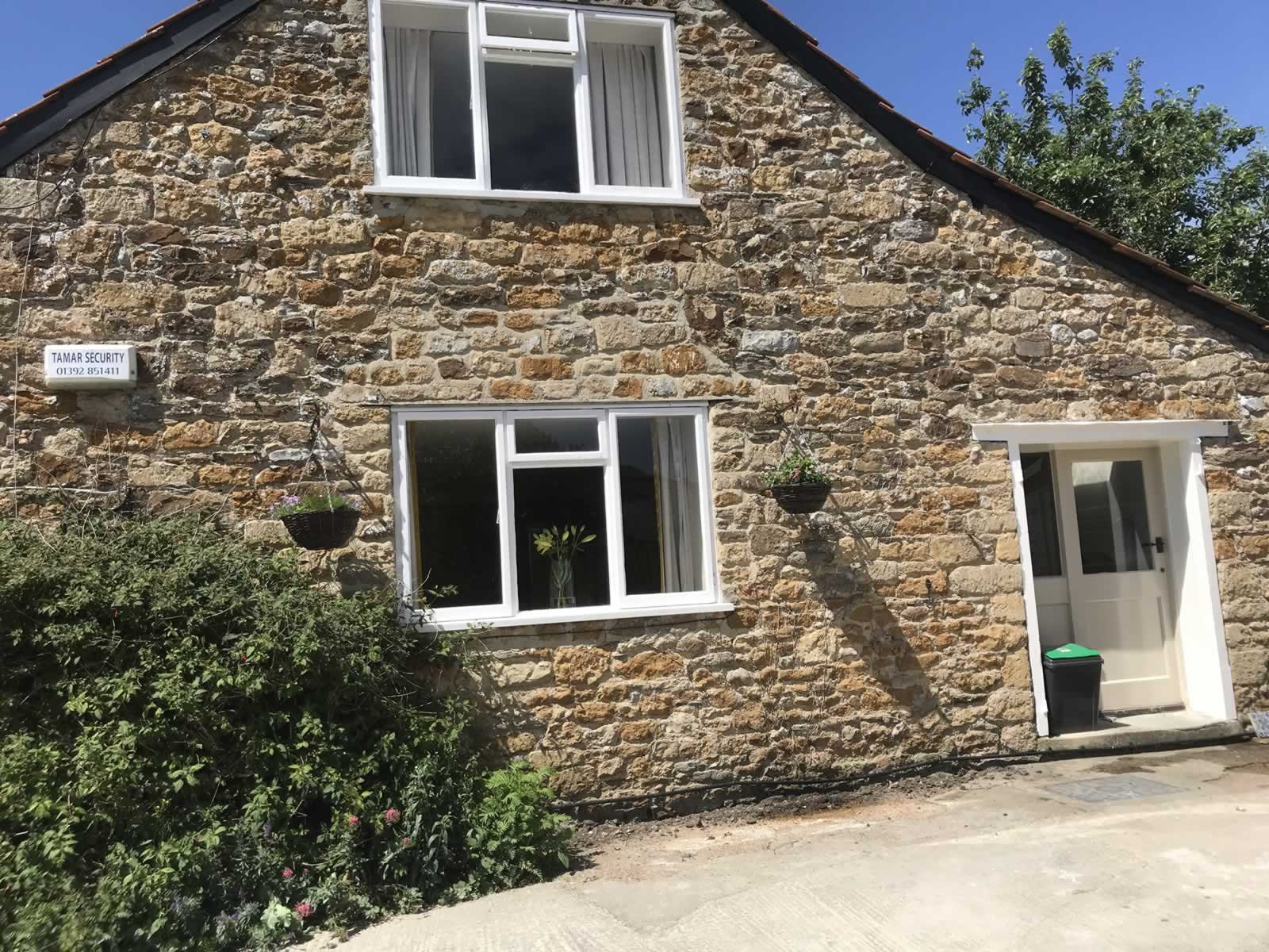 Barn Cottage - Midlands Farm Holiday Cottages